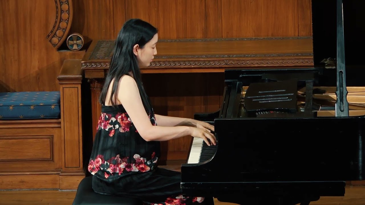 Mozart Piano Sonata No. 17 in B-flat major, K. 570 / Samantha Cho - YouTube