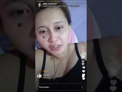 Della Shantika TankTop Live Ranjang