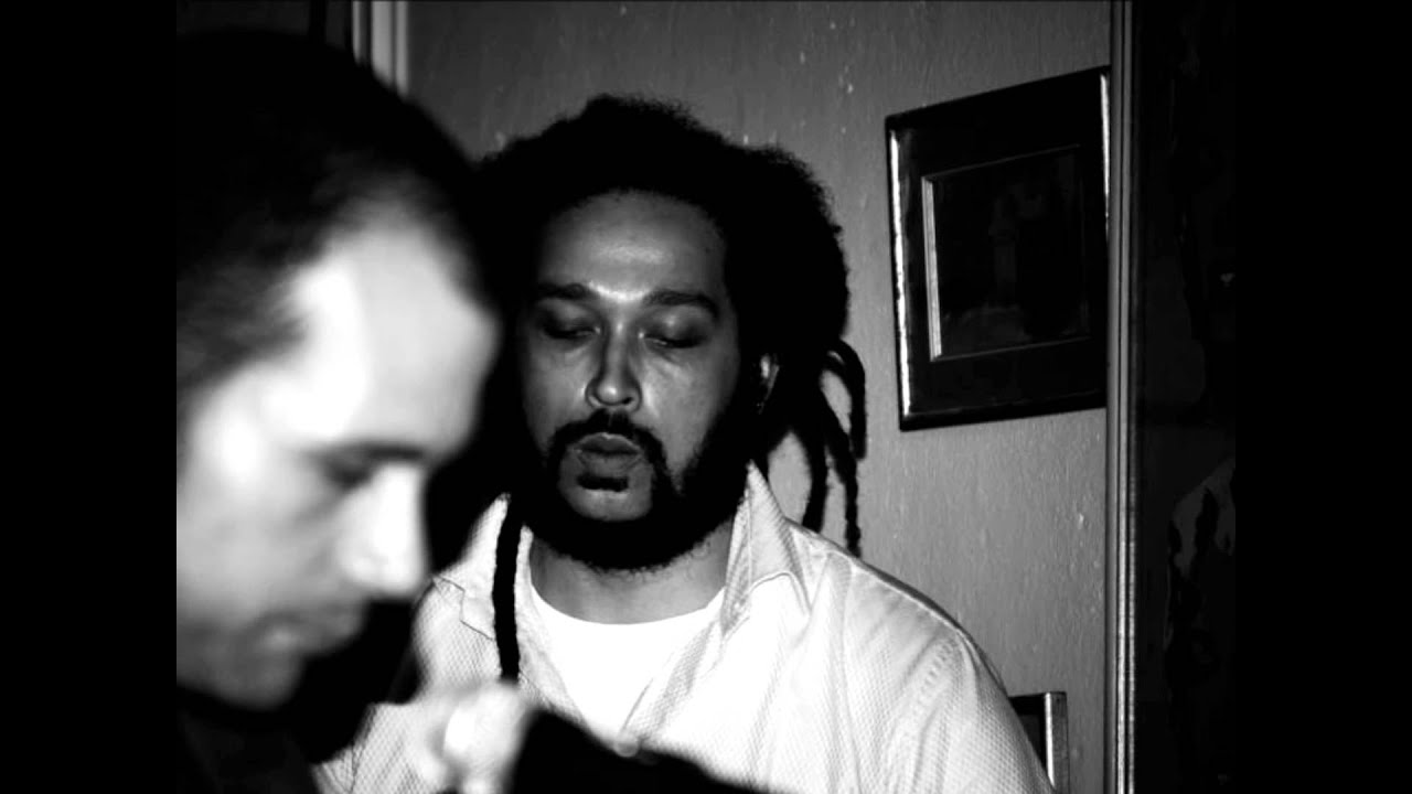 Perro manso - Fumaranda - YouTube Music