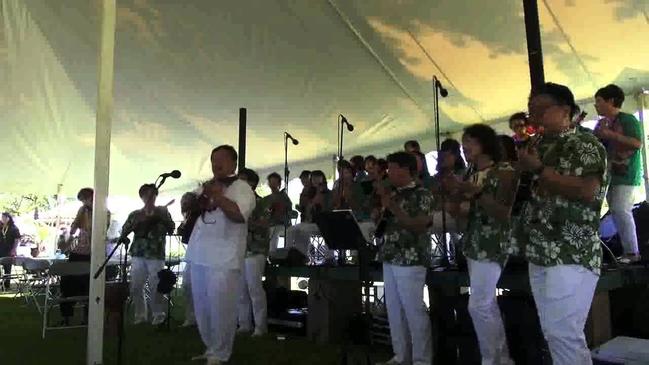 42nd Hawaii Ukulele Festival - Cotton Fields - YouTube