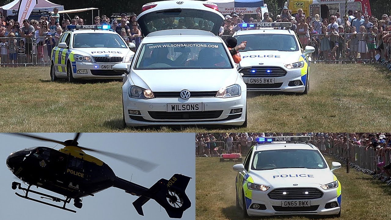 Kent Police Open Day 2018 - Police dog chase and Helicopter! - YouTube