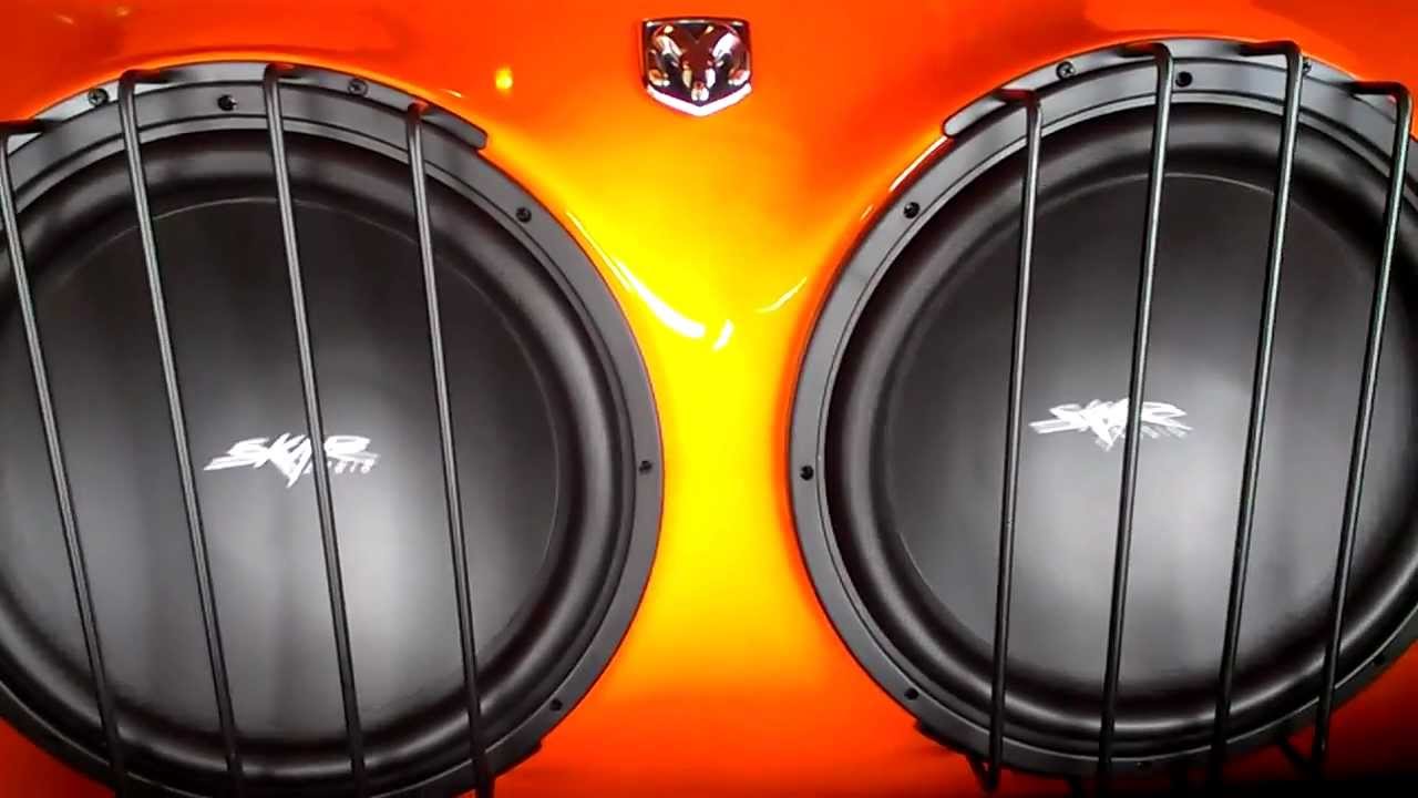 Project Ear Candy "The Bread Box" 2 SKAR VVX 15's - YouTube