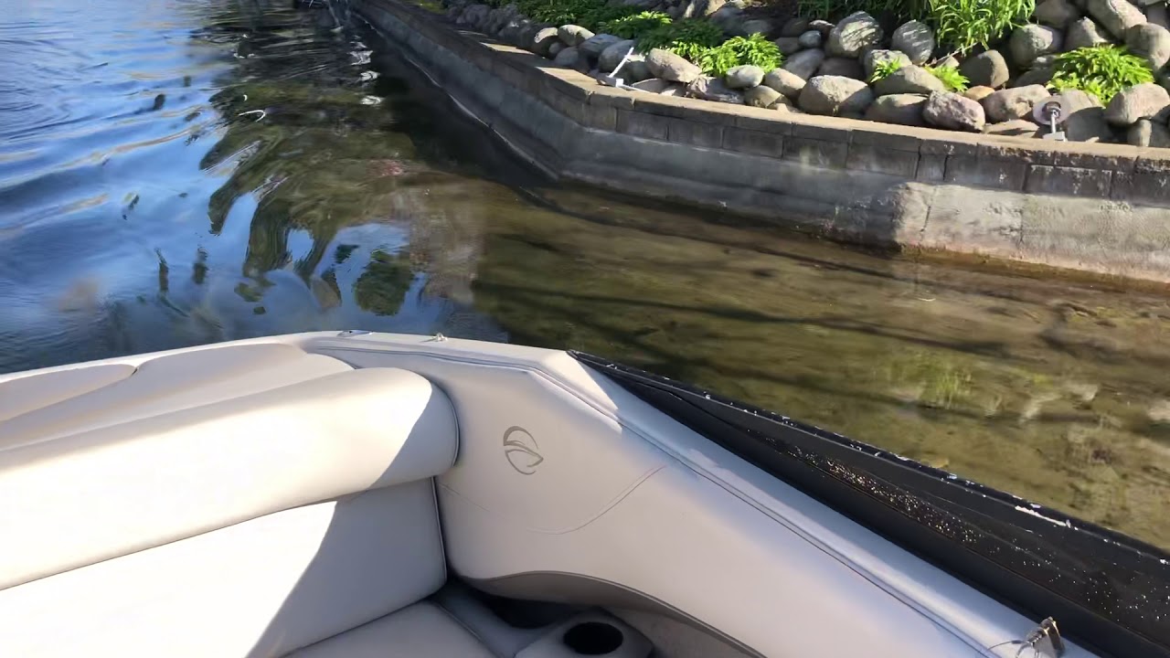 2001 Crownline 225 BR interior walk through (SID 6364) - YouTube