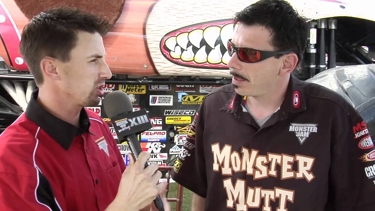Monster Jam - World Finals 2012 - Todd Morey talks to Monster Mutt ...