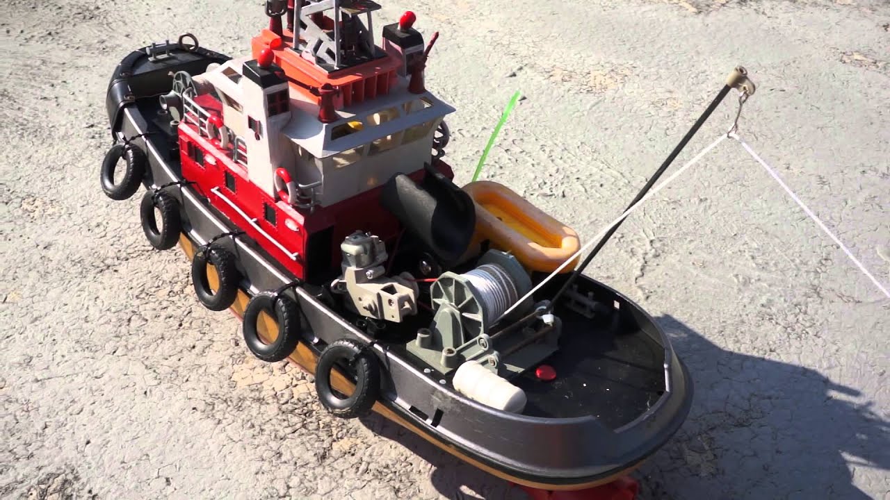 RC Fishing Boat - YouTube