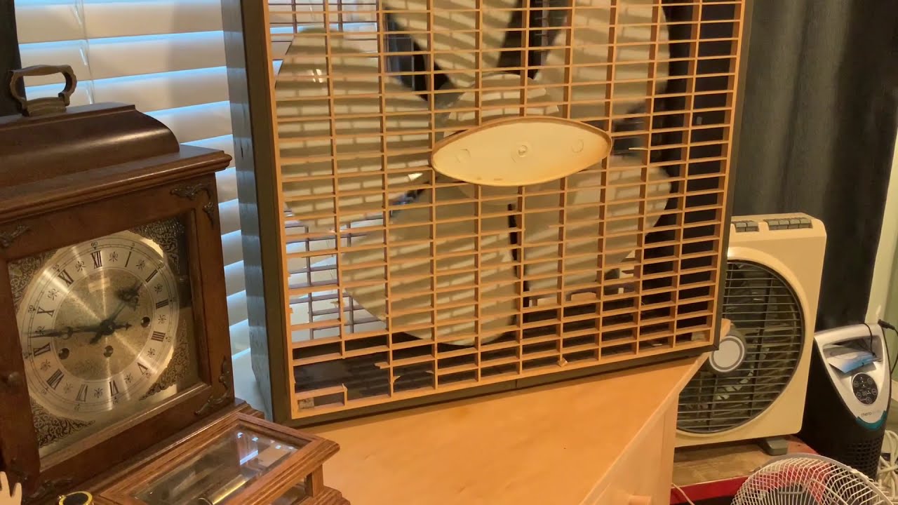 Vintage 1960’s Galaxy box fan - YouTube