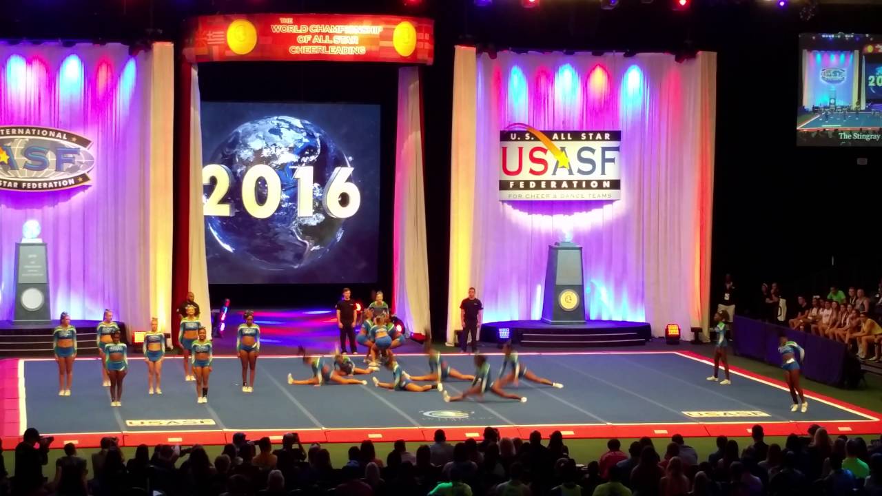 Stingray Allstars Apple at The Cheerleading Worlds 2016 Semifinals ...