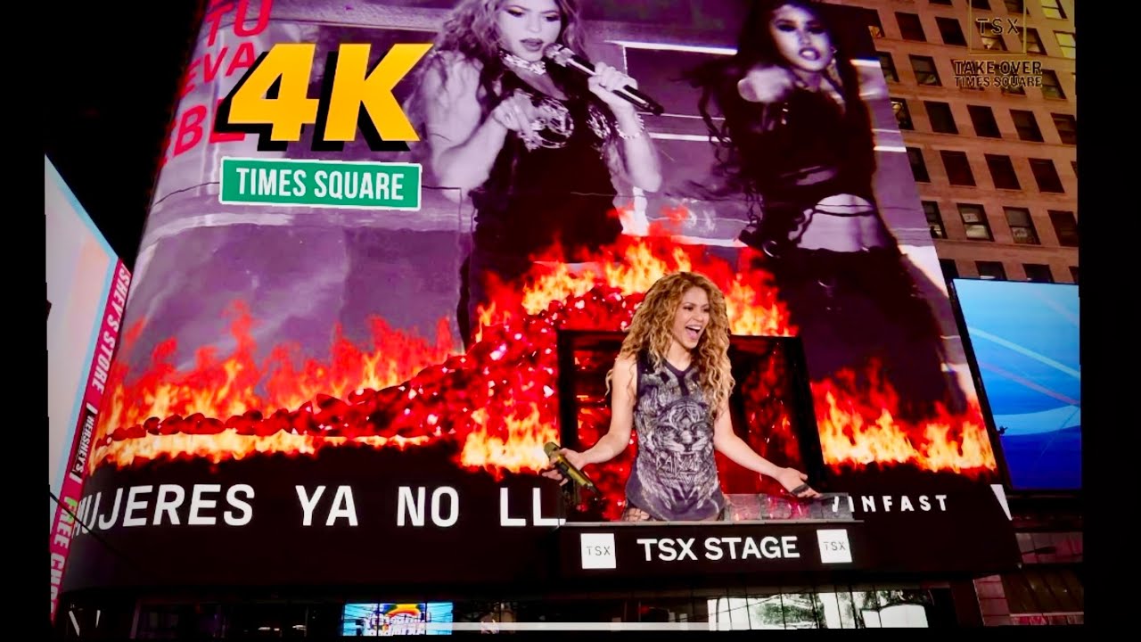 4K SHAKIRA in Times Square New York - Meu primeiro show gratuito na ...