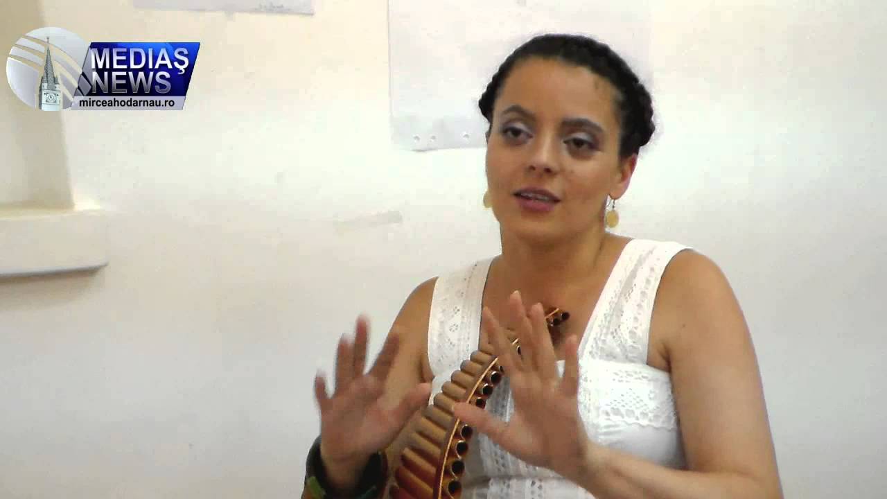 Georgia Gulea la Medias - YouTube