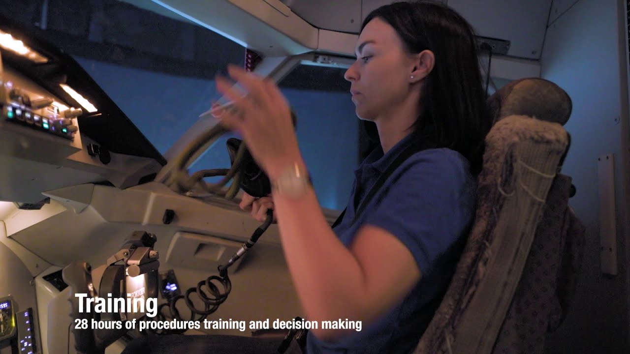 Multi Crew Coordination Course (MCC) - YouTube