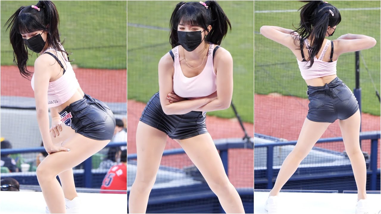 [4K] 이리로&핫해 이다혜 치어리더 직캠 Lee DaHye Cheerleader fancam 기아타이거즈 220601 - 이거 보세요