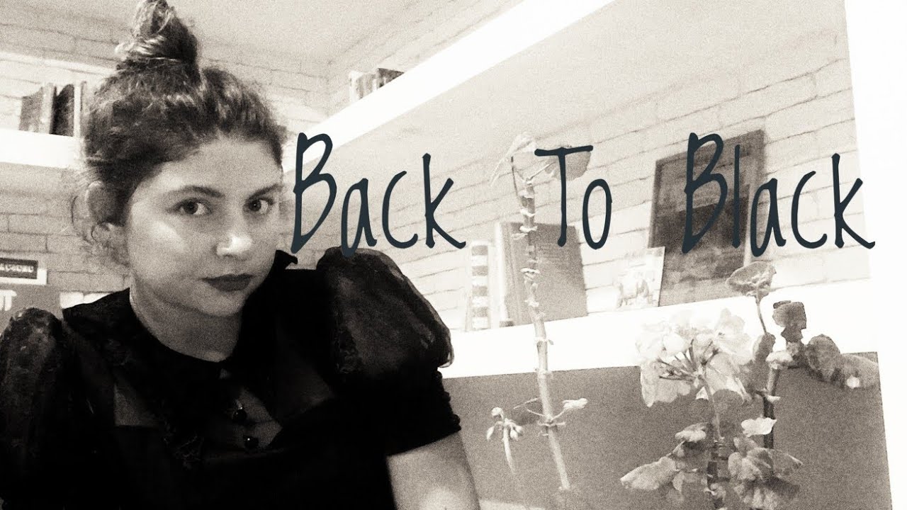 Amy Winehouse - Back To Black (cover)♡ - YouTube