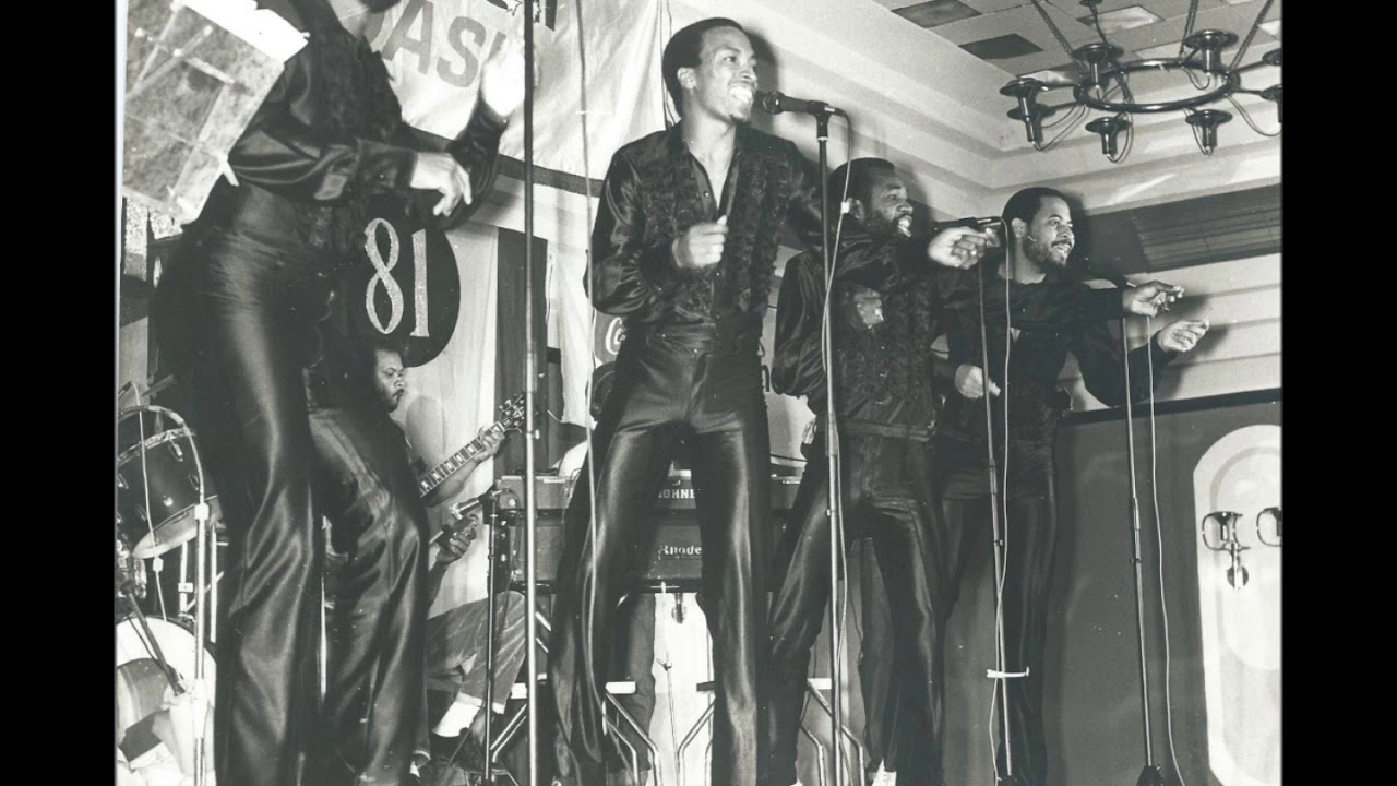 Reggae Dance 1981 - YouTube