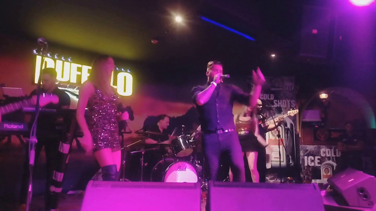 Elevate Live in Buffalo Club, Bahrain. - YouTube