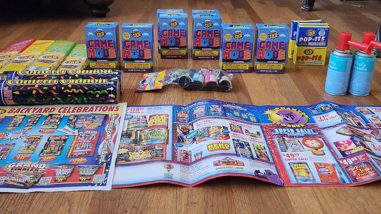 TNT Fireworks Mini Stash 2023 + Flyers Review - YouTube