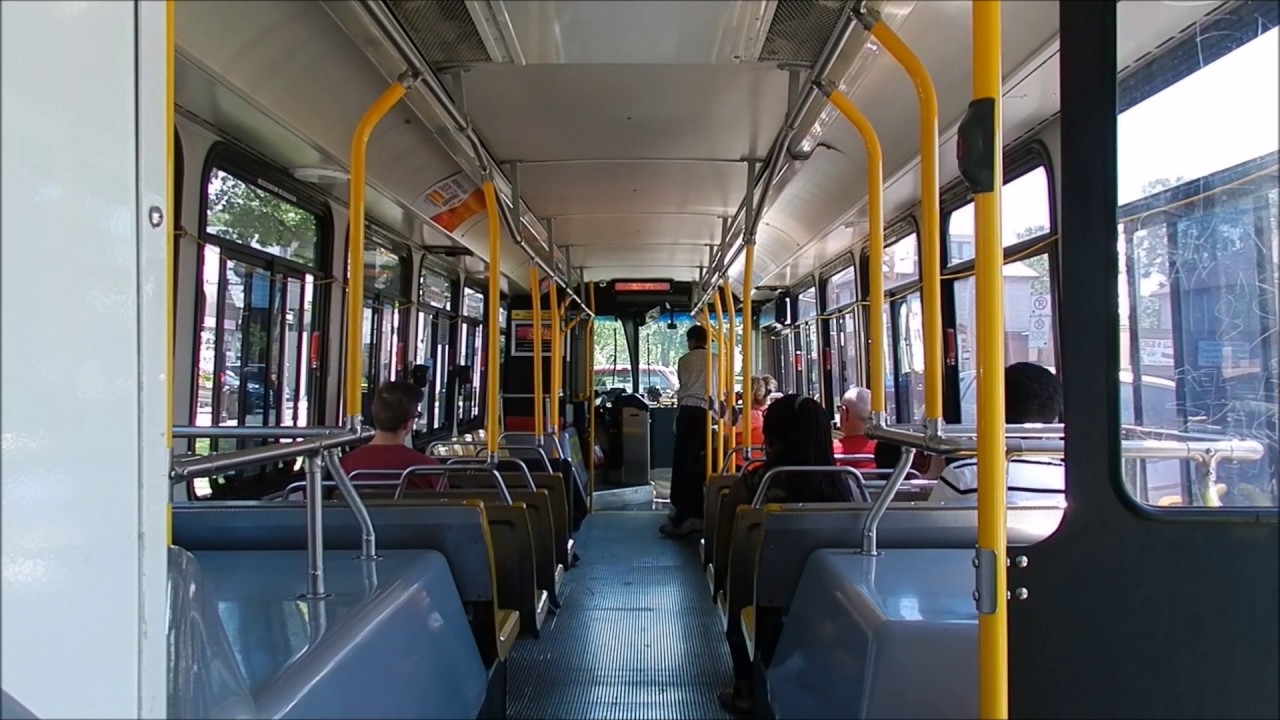 Transit Windsor Orion VI 420 on route 8 'Walkerville' - YouTube