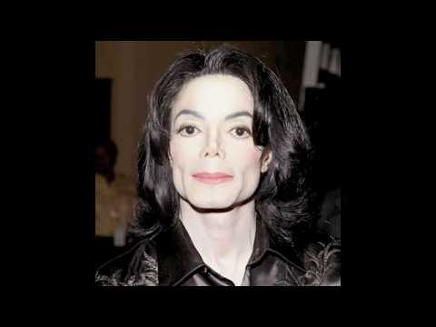 R.I.P...Michael Jackson Last Moments in Hospital - YouTube
