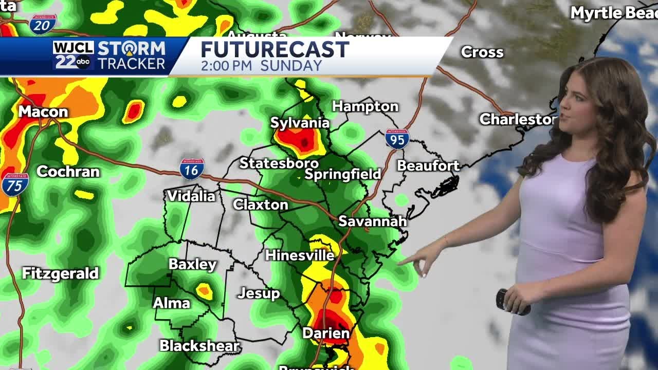 Rain rolls in for the end of the weekend - YouTube
