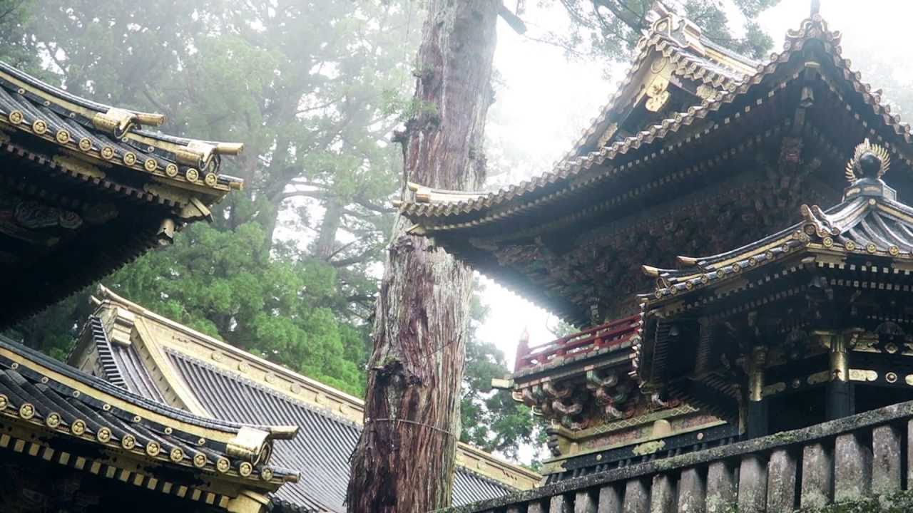 Temple of the Shogun God 将軍のお寺 - YouTube