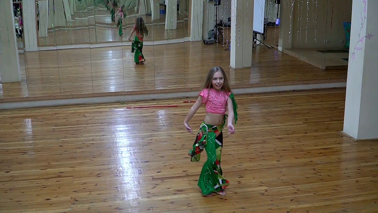 Студия танца и пластики "Elissar Dance Mix" , табла Галакова Валерия ...