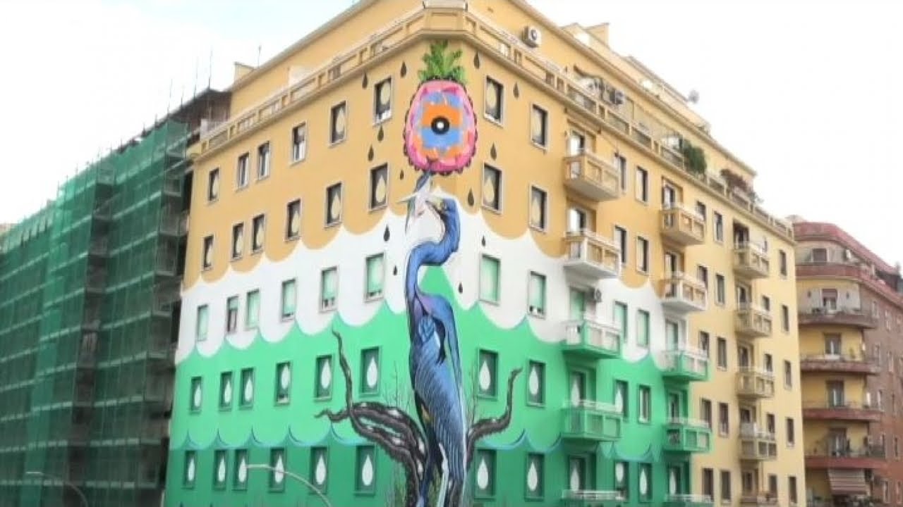"Hunting Pollution", a Roma il murales green più grande d'Europa - YouTube