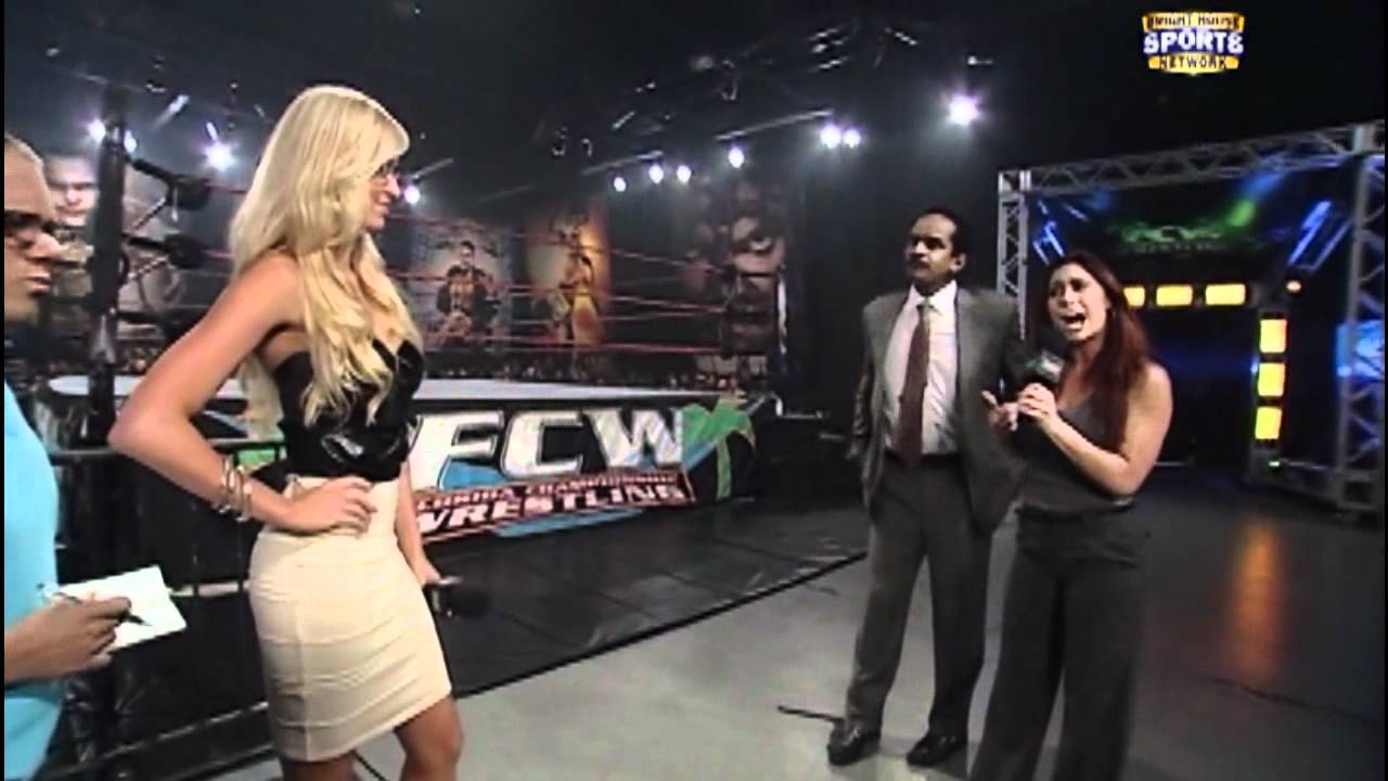 Maxine FCW segment # 2 (12-02-2012) with Summer Rae - YouTube