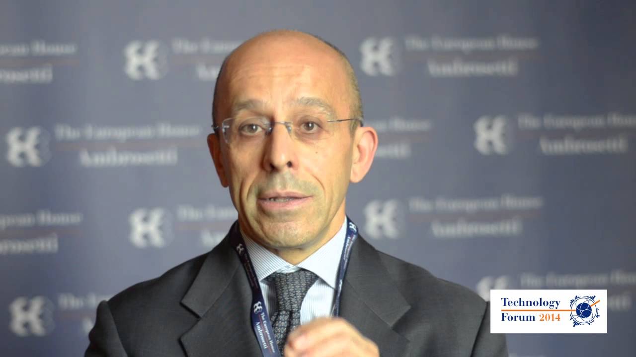 Luca Benatti - Helping the Technology Transfer - YouTube