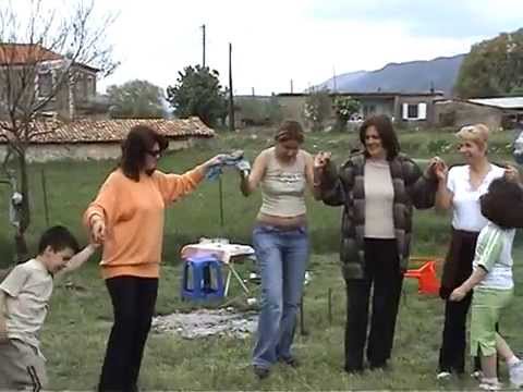 ΠΑΣΧΑ ΣΤΟ ΧΩΡΙΟ - YouTube