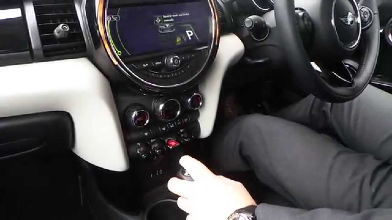 MINI Cooper D F56 Park Asistant Pack Option 5DU -Demo - YouTube