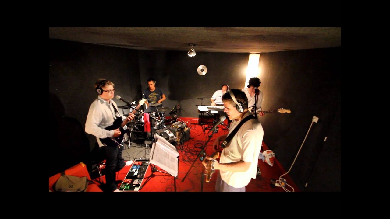 Taking care of business (BTO cover, 1974) - YouTube