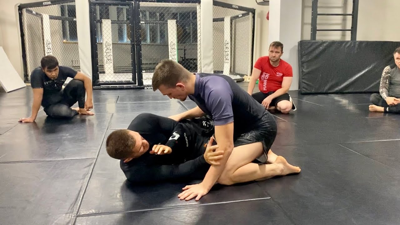 Half guard NO GI | Лев Гладких - YouTube