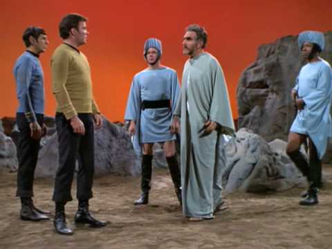 The 10 Most Explosively Masculine Captain Kirk Battle Techniques