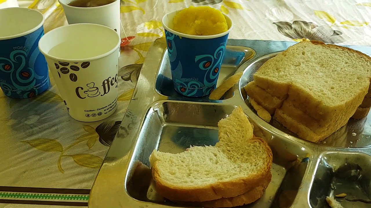 Labour Food In Qatar I Qatar Me Labour Ka Khana II Mess Hall In Qatar ...