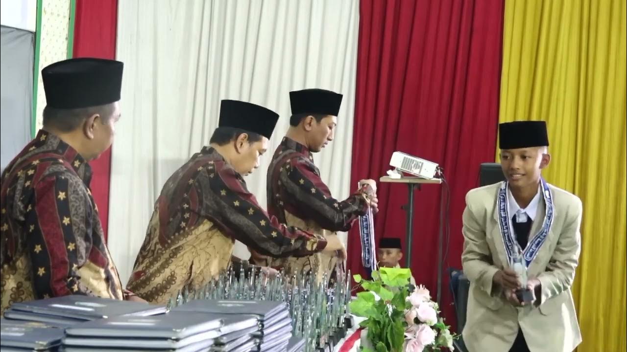 Prosesi Wisuda Kelas Akhir MTsBU Tambakberas Tapel 2023/2024 - YouTube