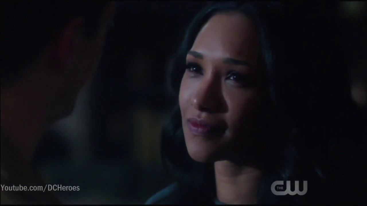 The Flash 3x17: Barry Singing "Runnin Home to You" to Iris ending scene ...