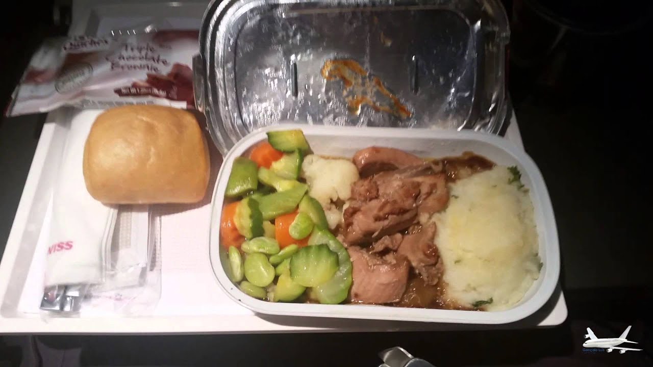 SWISS LX39 - San Francisco (SFO) / Zurich (ZRH) - Flight Review - YouTube