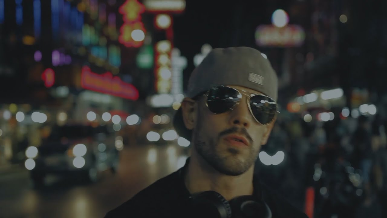 Duvee Davis - Born Alone Die Alone - YouTube