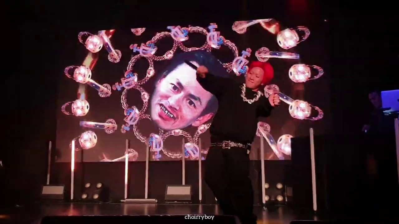 나플라(nafla) 루피(Loopy) - Johnny Dang @190921 루플라 콘서트 - YouTube