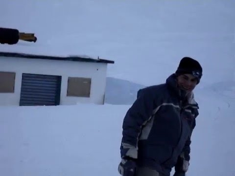 Winter fun Savage Monkey 2006