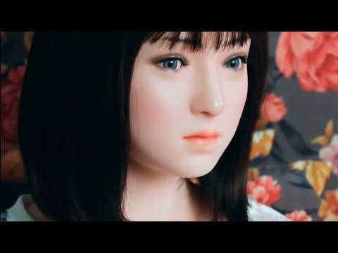Gynoid Dolls as fashion model in front of camera