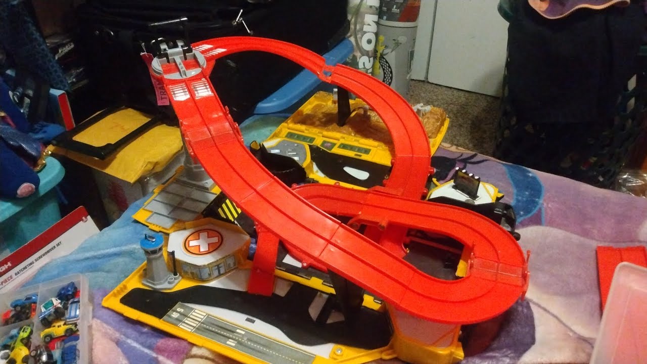 Speedeez Hummer H2 playset "restoration" and test runs - YouTube