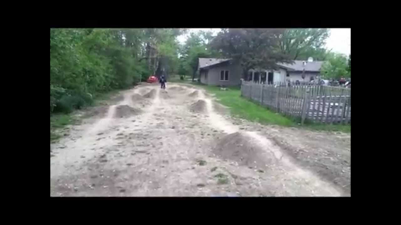 Awesome backyard bmx track - YouTube