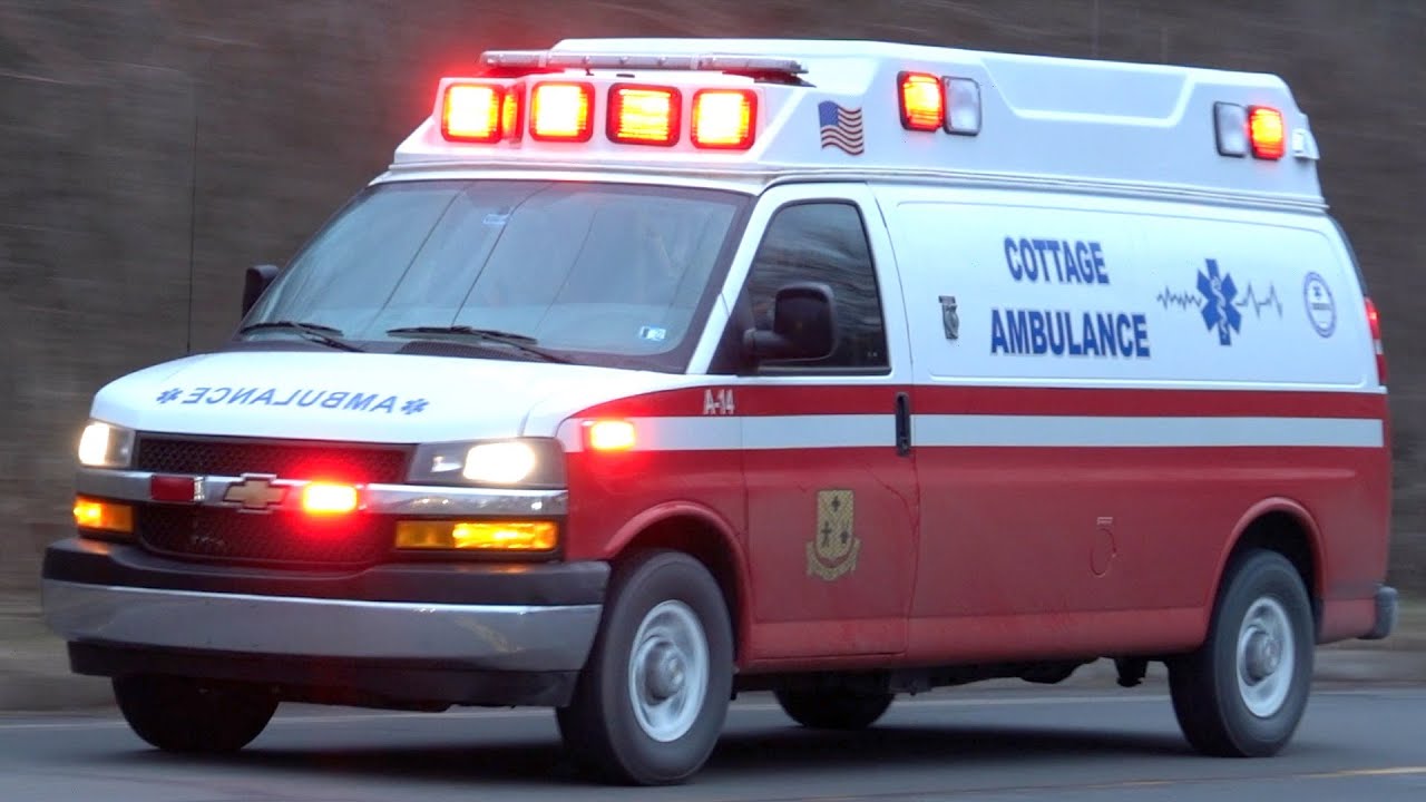 Cottage Hose Company Mobile 9 Bravo Responding - YouTube
