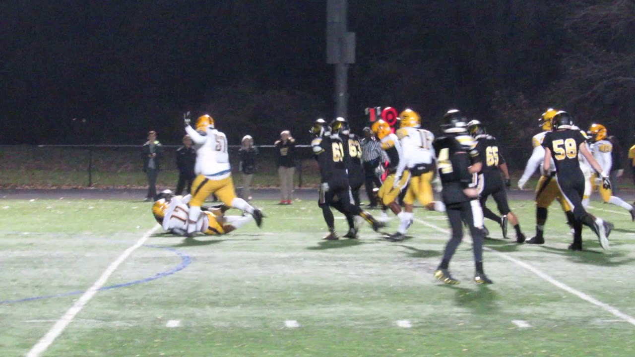 Welcher tackle Gwynn Park/Harford Tech football 2A state semifinal 11 ...