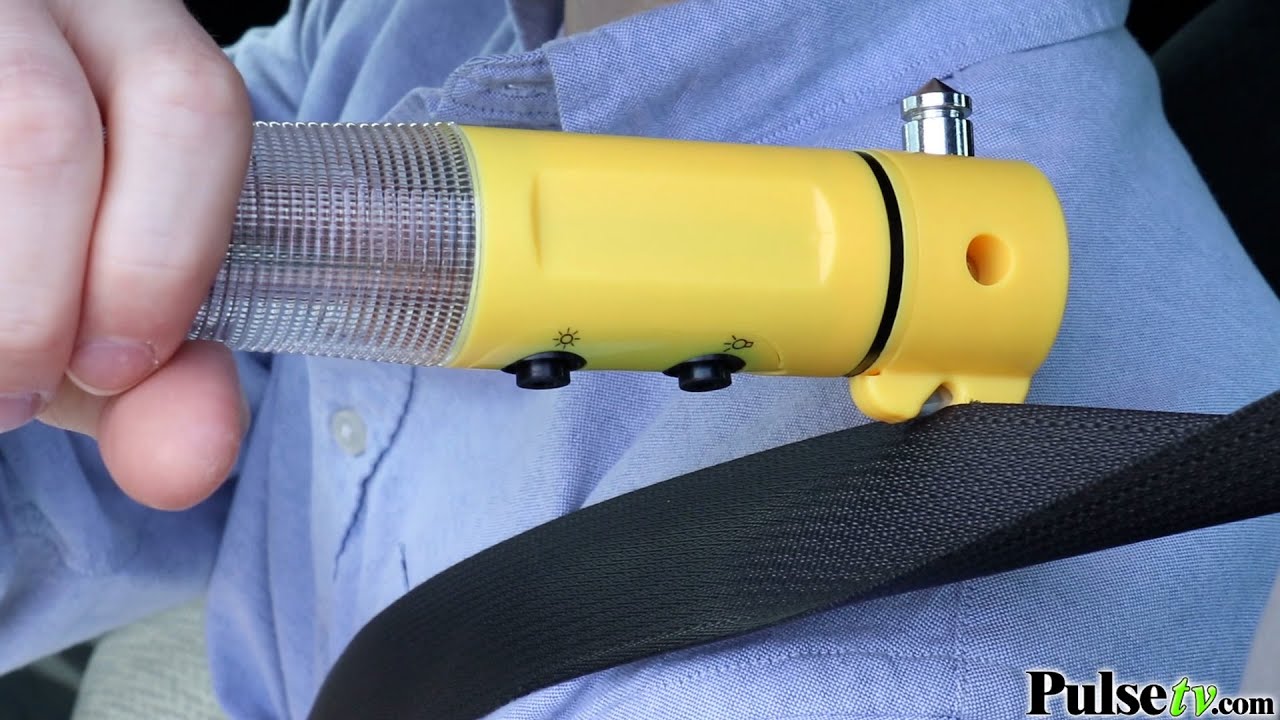 5 in 1 Emergency Auto Tool And Light - YouTube