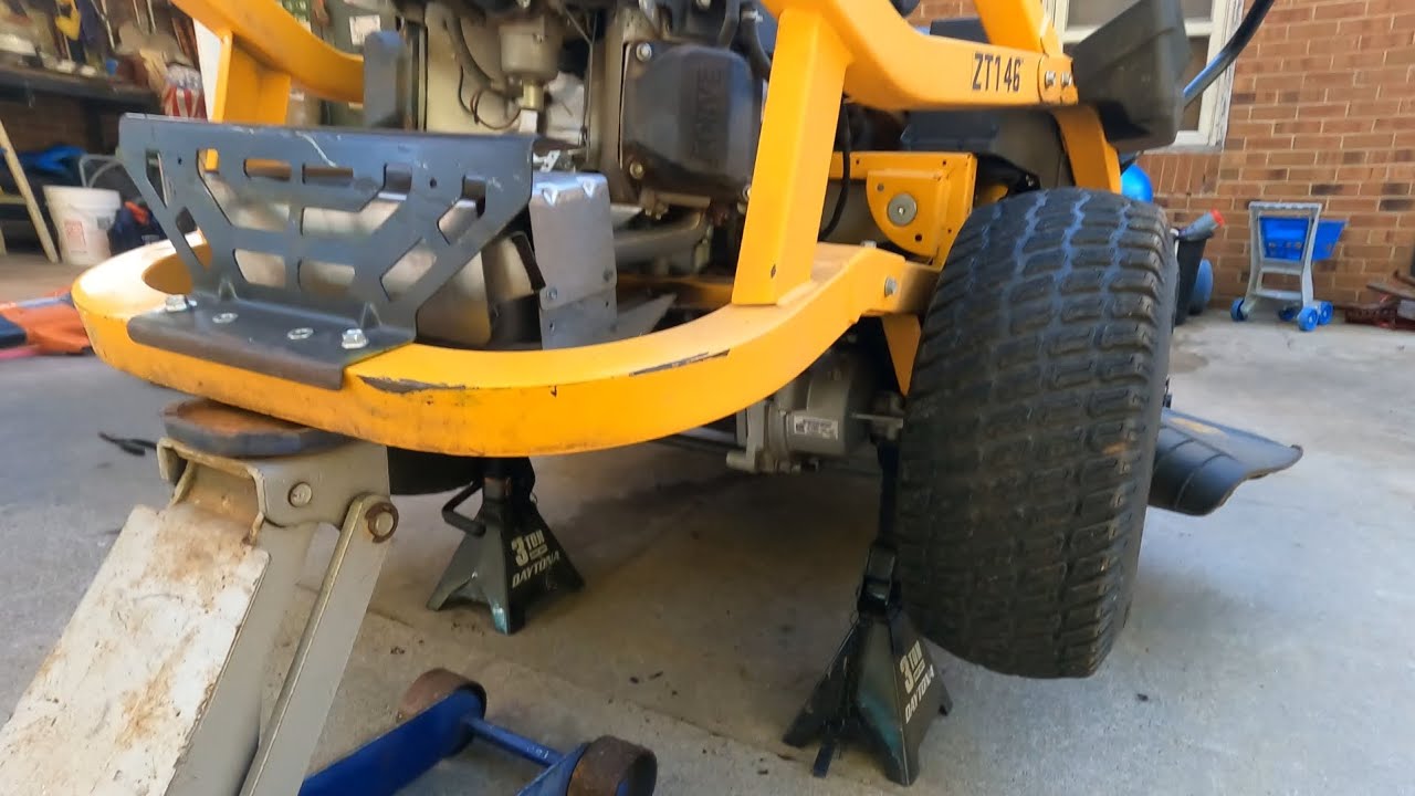 Cub Cadet ZT146 Drive Belt Replacement - YouTube