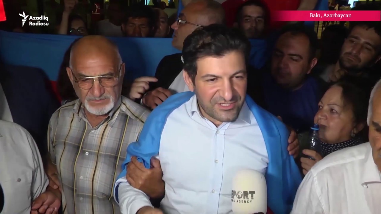 Fuad Abbasov Bakıya deportasiya olundu - YouTube