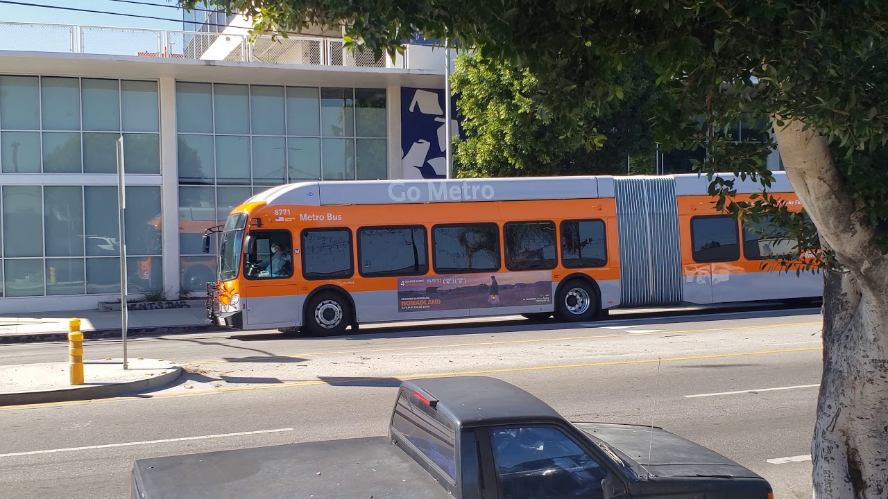 Metro Los Angeles Bus New Flyer XN60 8771 on Line 66 at Soto Street ...