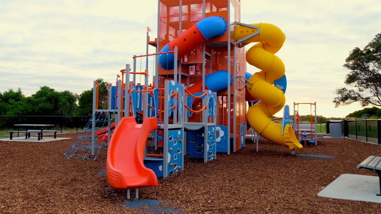 East Wynyard Playground at Rotary Park - YouTube