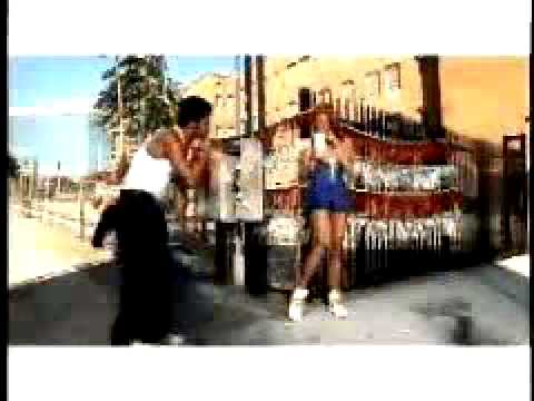 Kelis - Milkshake (original video!!)
